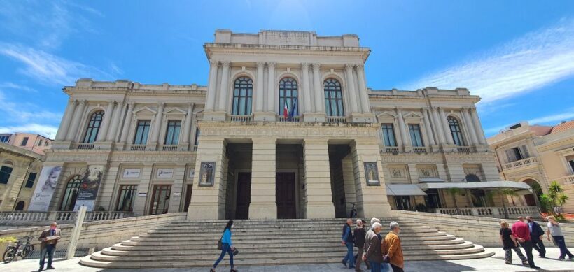 Reggio Calabria: Private Guided City Highlights Walking Tour - Practicalities and Considerations