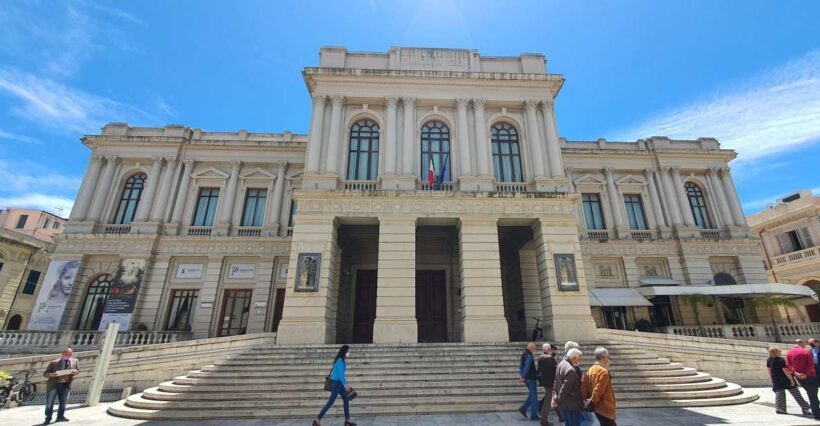 Reggio Calabria: Private Guided City Highlights Walking Tour - The Sum Up