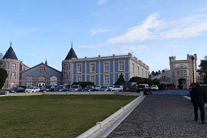 Reims Heritage and champagne tastings ! - Discovering Reims: A Perfect Mix of Heritage and Champagne