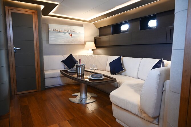 Relaxing Day on Board a Super Yacht for up to 35 People - Accessibility and Participation Guidelines