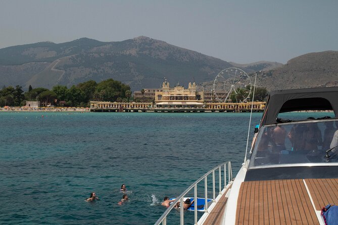 Relaxing Day on Board a Super Yacht for up to 35 People - Why Choose This Super Yacht Experience