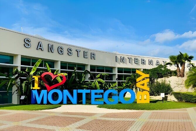 Relaxing Montego Bay Airport To Trelawny Resorts Transfer 1 Way - What to Expect from Your Transfer Experience