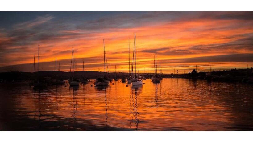 Relaxing Sunset/Evening Cruise in Newport Beach - Key Points