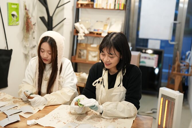Relaxing Yakusugi Woodworking Experience in Kagoshima - Discovering the Unique Yakusugi Wood