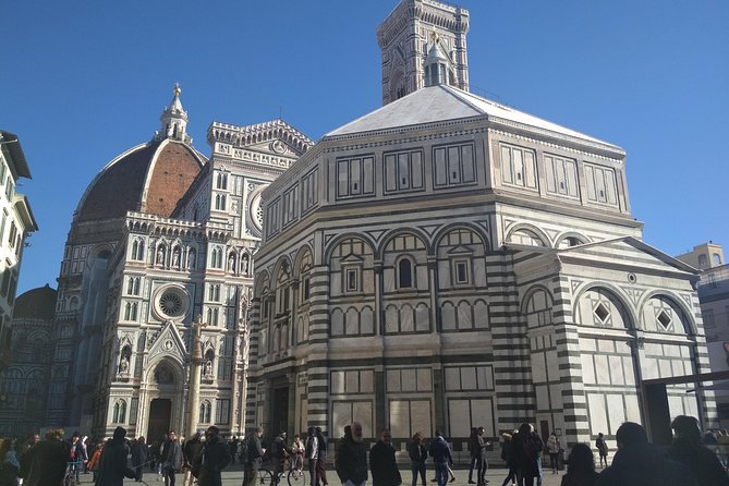 Renaissance & Medieval Florence Guided Walking Tour Plus Mobile App - Tour Guidance and Features