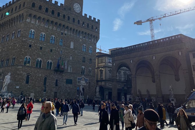 RENAISSANCE SECRETS WITH ELVIS - Walking experience - Who Should Sign Up?