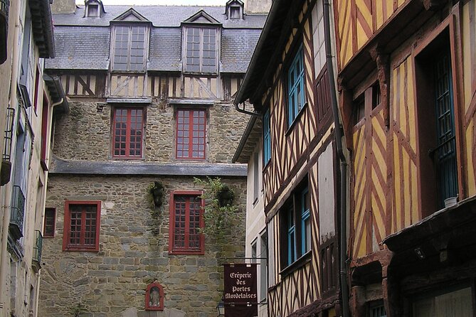 Rennes: Private guided walking tour of the city centre - Who Will Enjoy This Tour?
