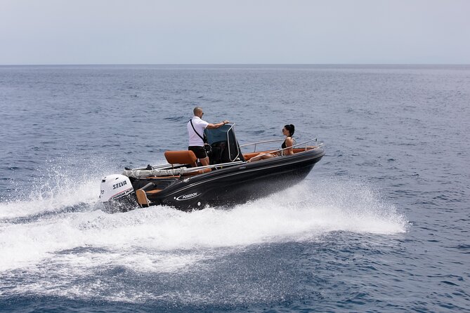 Rent a Boat - About Your Stay