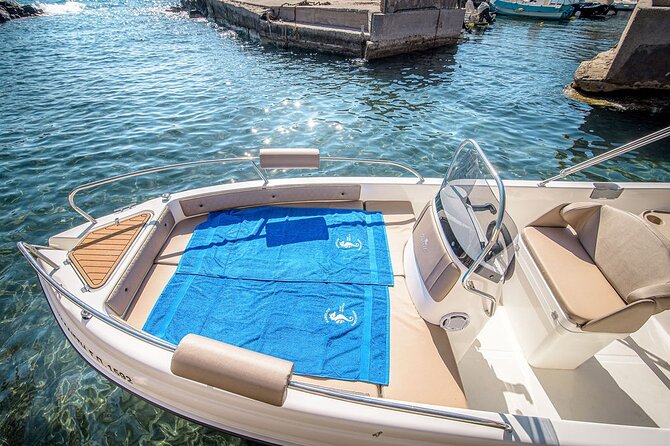 Rent a Boat in Santorini With Free License - Prepare for a Day of Bliss