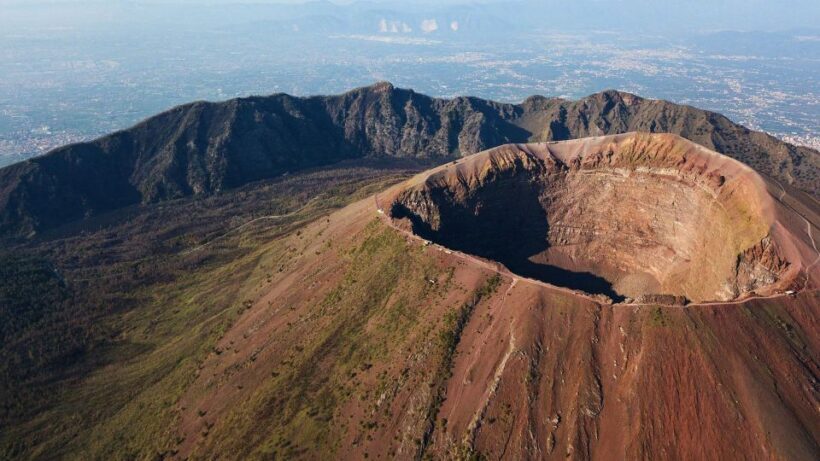 Rent e-bike for the Vesuvius, and Wine Tasting Tour - Authenticity and Personal Touch