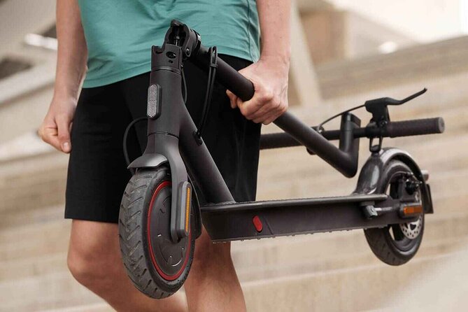 Rent E-Scooter Kick Start: Exploring Playa del Ingles & Maspalomas - Key Points