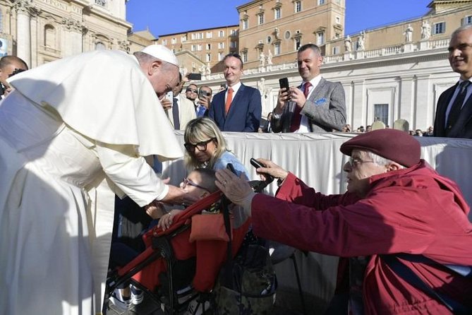Reserved Papal Audience Ticket with Assistance On Site - Introduction
