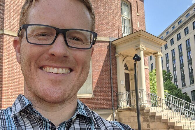 Residences of the Presidentses Walking Tour: Lafayette Square & Foggy Bottom - Cost and What You Get
