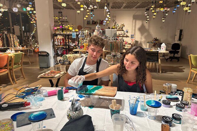 Resin Art Classes Sydney: Cheeseboards & Coasters - A Creative Escape in Sydney: Resin Art Classes for Everyone