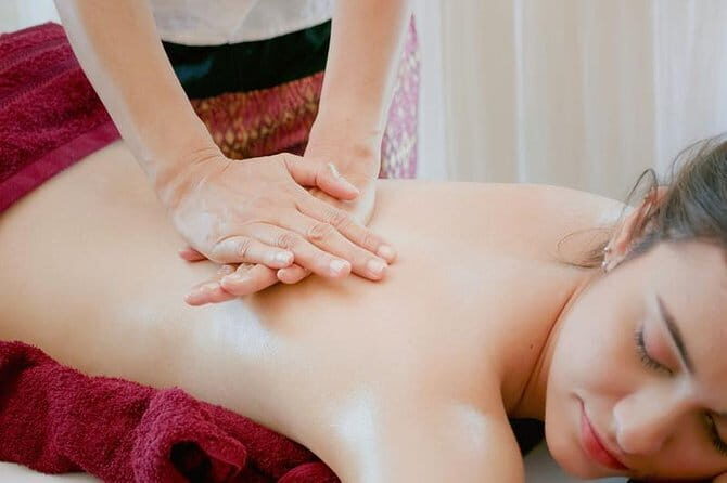 Rest And Relax Massage - Classic Oil Massage in Asok, Sukhumvit - Key Points