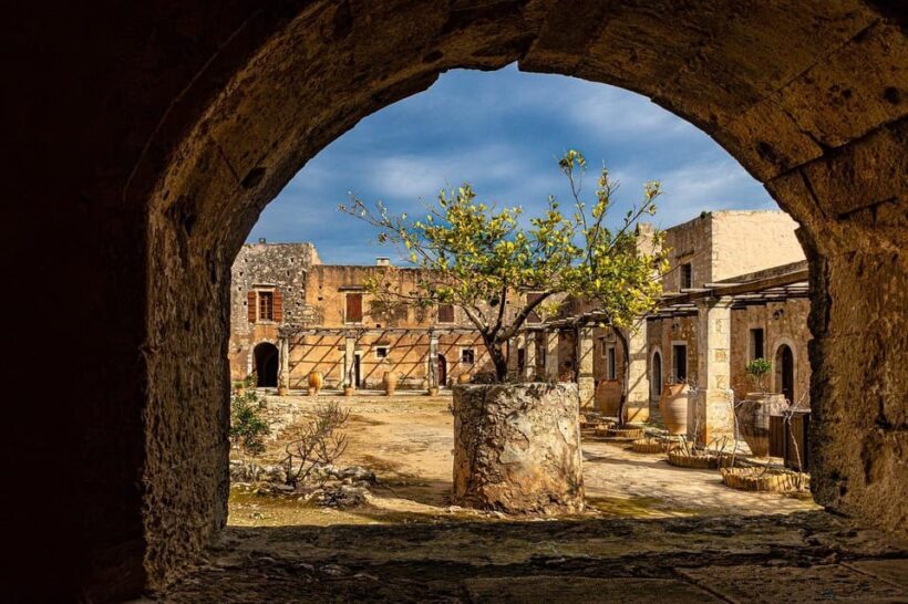 Rethymno Old Town, Arkadi Monastery & Old Villages | Private - Assessing the Value
