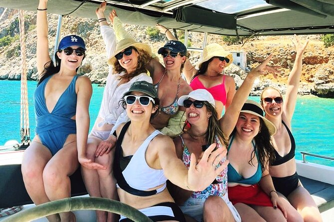 Rethymno: Private Catamaran Cruise with Lunch and Drinks - A Mediterranean Feast on the Water