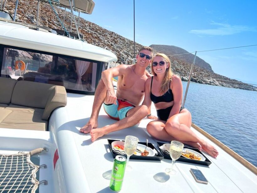 Rethymno: Sailing Catamaran Cruise with Meal & Drinks - The Crew and Atmosphere