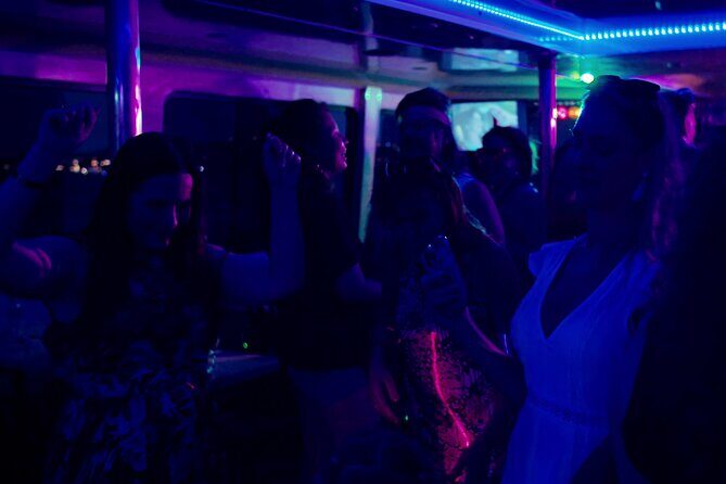 Retro (80s) party cruise on Sydney Harbour - Final Thoughts: Is It Worth It?