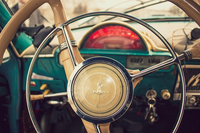 Retro KGB Tour: a Volga 21 Adventure in Yerevans Soviet Past With Photography - Retro Charm and a Unique City Atmosphere