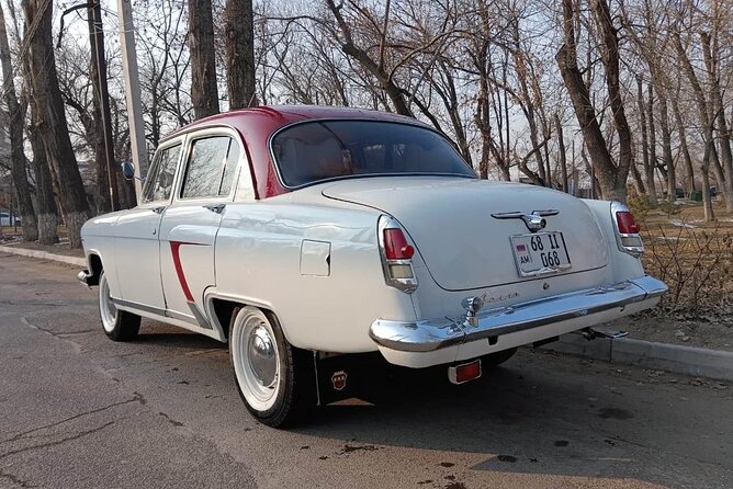 Retro KGB Tour: a Volga 21 Adventure in Yerevans Soviet Past With Photography - Discovering Soviet-Era Treasures