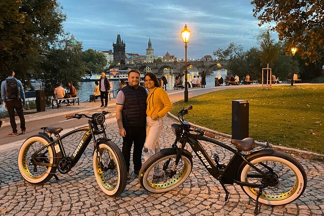 Retro Style E-Bike Night Tour in Prague - Live Guided - Meeting and End Points for the Tour