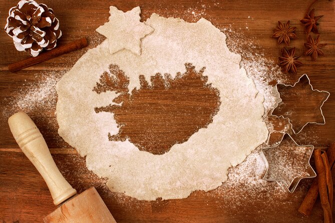 Reykjavik Christmas Walking Tour - Meeting and Pickup