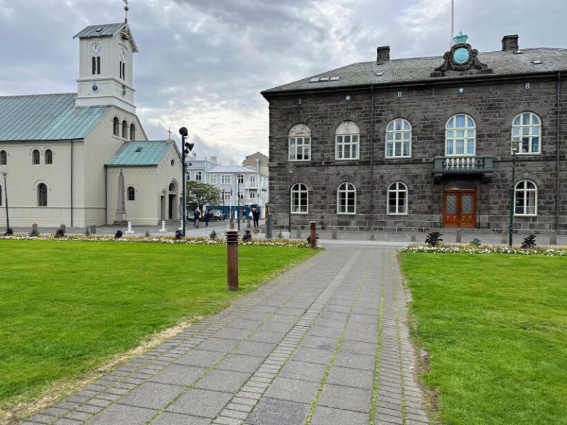 Reykjavik: City Walking tour in Small Group with Local Guide - The Sum Up