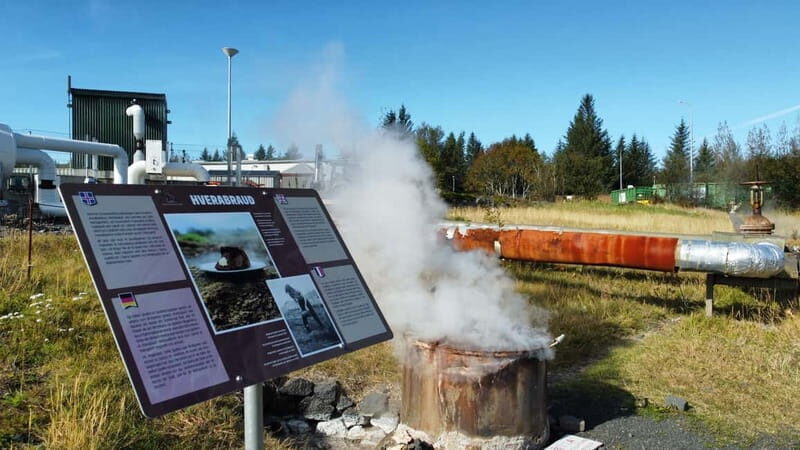Reykjavík: Golden Circle, 2 Geysers & Geothermal Bakery Tour - Authentic Experiences & Authenticity