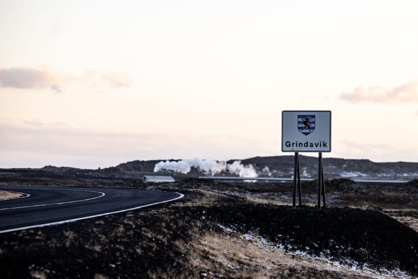 Reykjavik: Guided Tour to Volcano and Reykjanes Geopark - Key Points