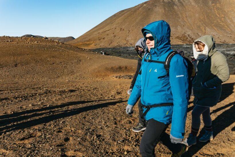 Reykjavik: Guided Tour to Volcano and Reykjanes Geopark - FAQs