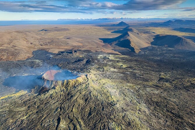 Reykjavik Helicopter Private Tour of Volcanoes - Witness the Stunning Coastal Views