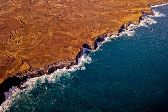 Reykjavik Helicopter Private Tour of Volcanoes - Discover the Lava Fields and Craters