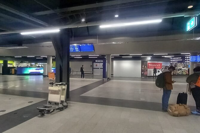 Reykjavik Iceland: Private Transfer To/From Keflavik Airport - Recommended by Travelers With a Badge of Excellence