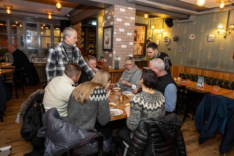 Reykjavik: Icelandic Food Tour - Guided Walk and Sightseeing (20 Minutes)