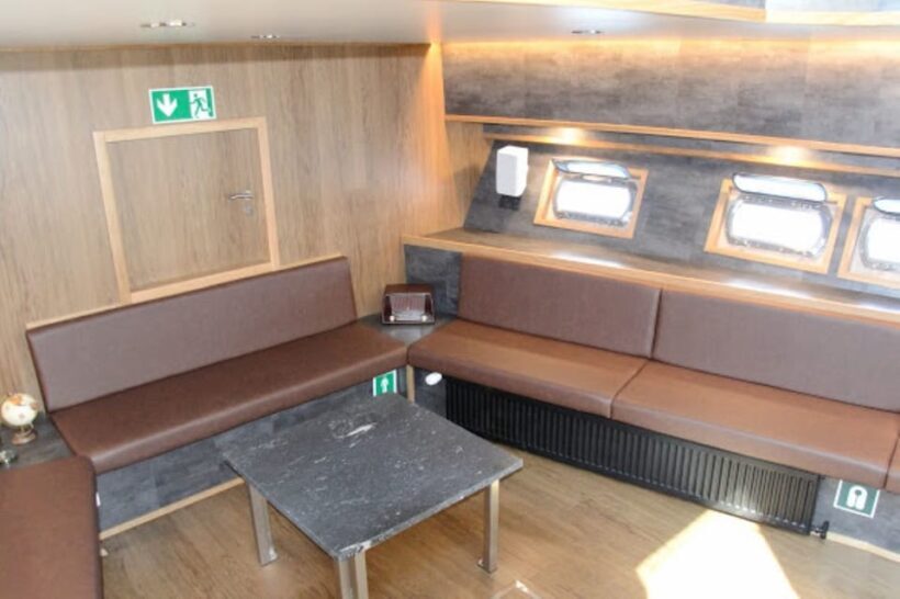 Reykjavík: New Year's Eve Northern Lights Yacht Cruise - Practical Considerations