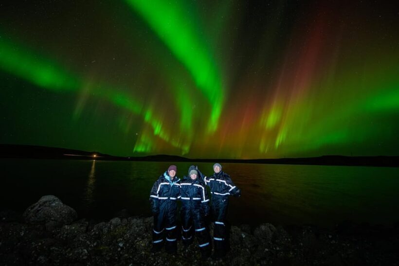 Reykjavik: Northern Lights Tour with Private Photographer - Transportation, Group Size, and Value