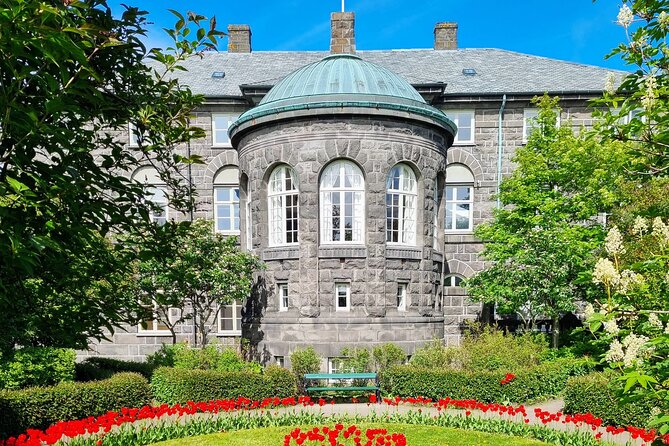 Reykjavík Small group Walking Tour - by CityWalk - The Experience in Practice