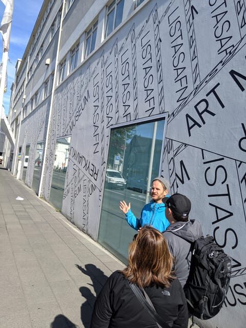 Reykjavik: Street Art Walking Tour - Exploring Reykjavik’s Colorful Side