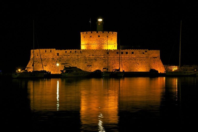 Rhodes By Night - The Sum Up