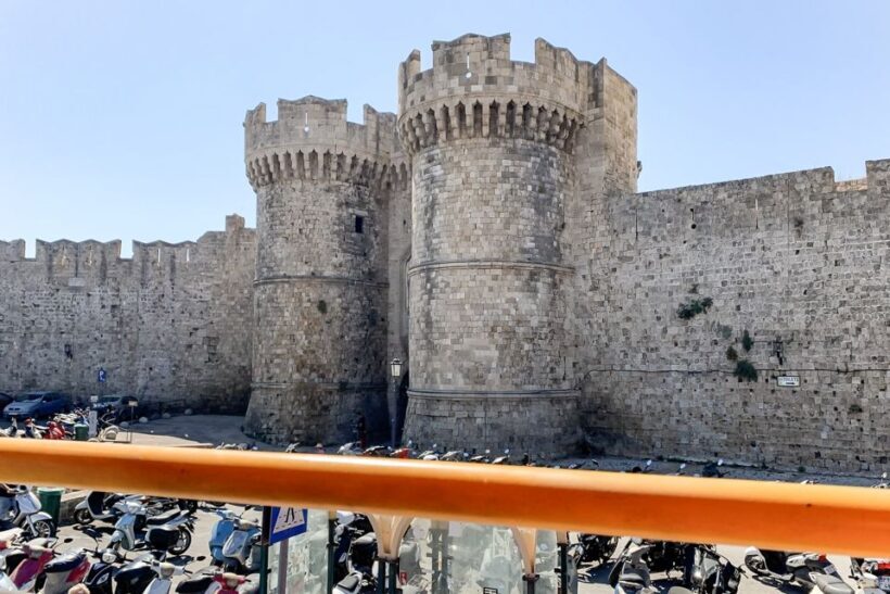 Rhodes: Hop-On Hop-Off Sightseeing Bus Tour - Who Should Consider This Tour?