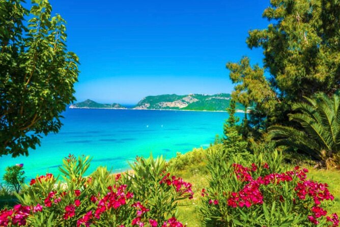 Rhodes Island Tour: Lindos, Old Town, Pottery Workshop, Wine Tasting - Analyzing the Experience: What Makes This Tour Stand Out?