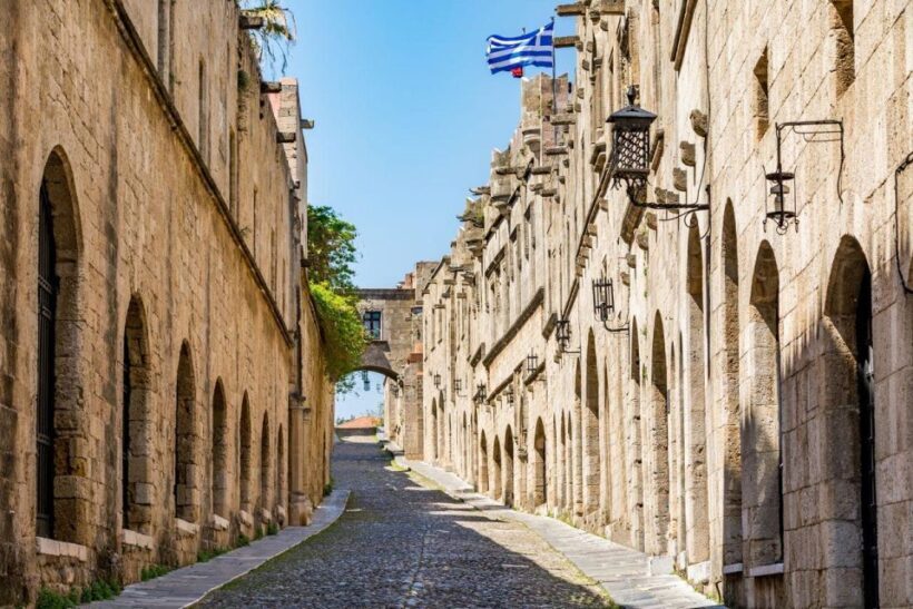 Rhodes: New City Sights & Old Town Guided Day Tour - A Closer Look at the Itinerary