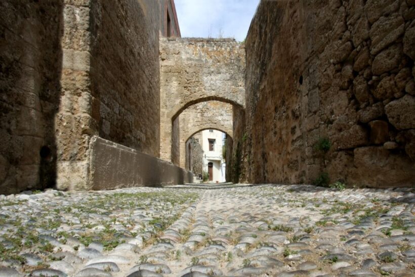 Rhodes: Palace of Grand Master Ticket & Rhodes SG audio tour - Key Points