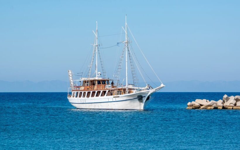 Rhodes: Sunset cruise, swimming stop, snaks & Drinks - Key Points