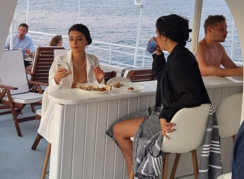 Rhodes: Sunset Cruise with Live Music, Wine & Greek Buffet - Food & Drinks: A Greek Feast on the Water