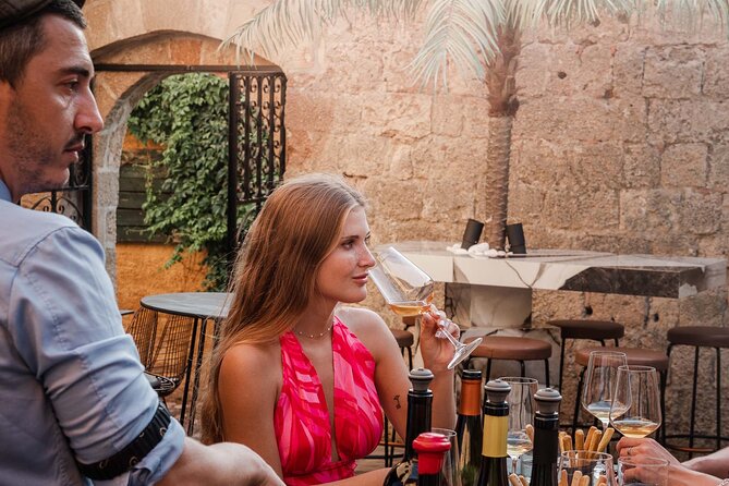 Rhodes Wine Tasting Experience - Venue Highlights: Auvergne Cafe Bar Restaurant