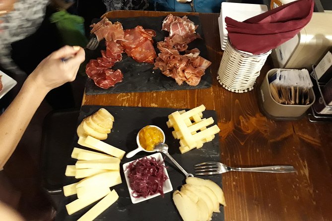 Rialto Food Tour With View - Meeting and Pickup Details