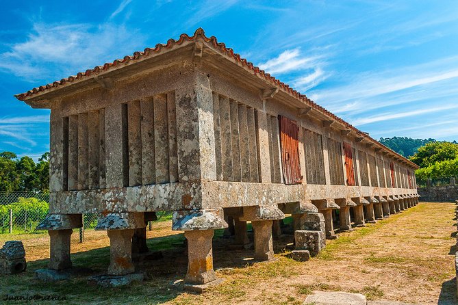 Rías Baixas Private Tour With Wine Tasing, Food, Mussels Boat and Pickup - Pricing and Cancellation Policy