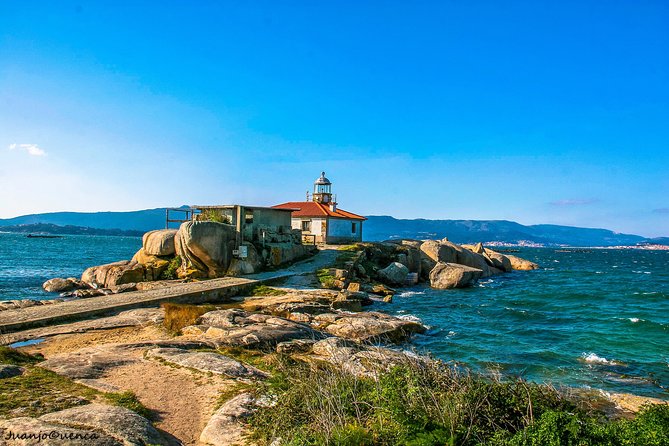 Rías Baixas Private Tour With Wine Tasing, Food, Mussels Boat and Pickup - Exploring Rías Baixas Wine Country